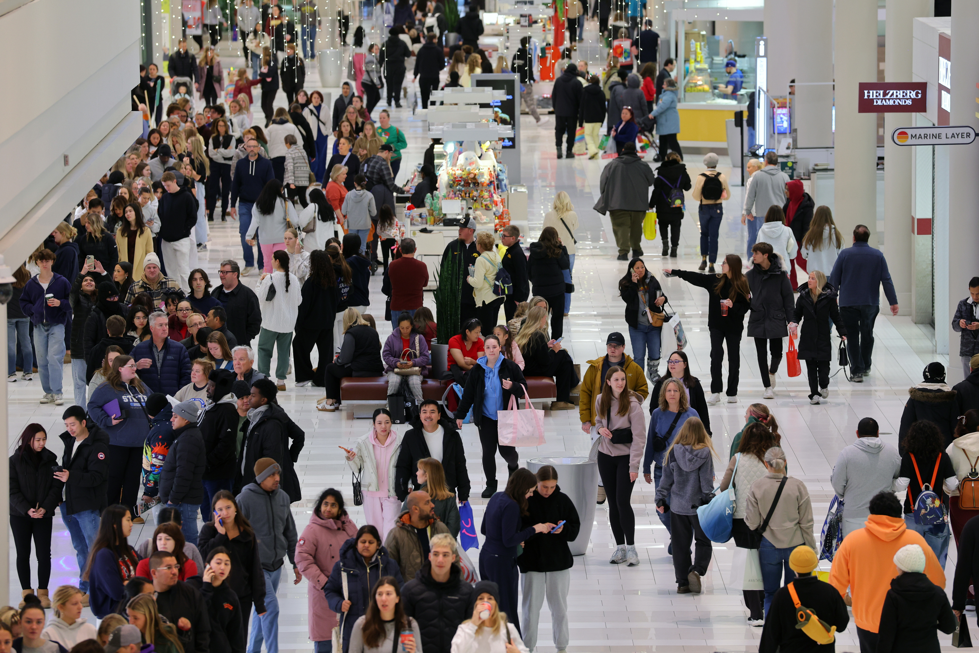 Store traffic data reveals Black Friday’s biggest winners