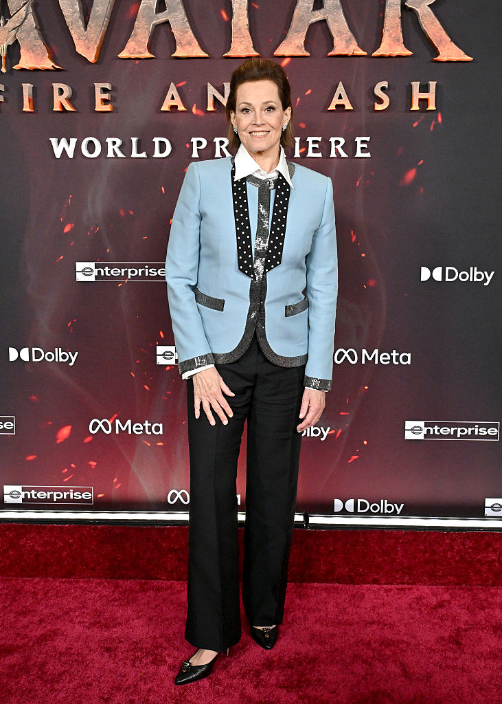 Miley Cyrus lights up the red carpet at Avatar: Fire and Ash premiere