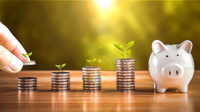 What's a 403(b) retirement savings plan? (And how to take advantage of one)