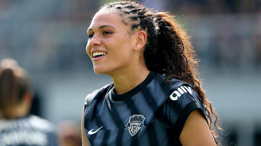Trinity Rodman looks unrecognizable with new look during NWSL contract ...