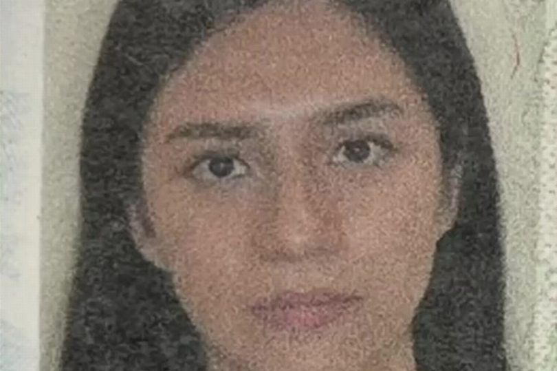 Student handcuffed and deported despite court order says she was ...