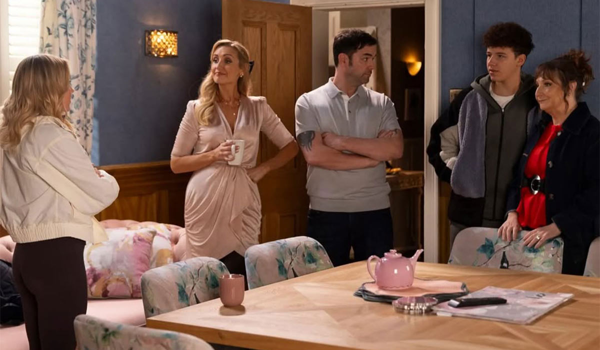 Sally's Christmas promise looks set to end in devastation in Coronation ...