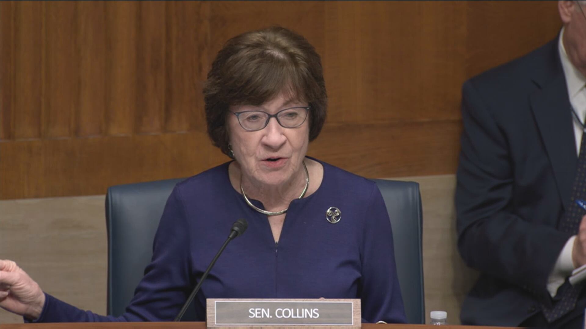Sen. Collins questions health insurance experts on Affordable Care Act ...