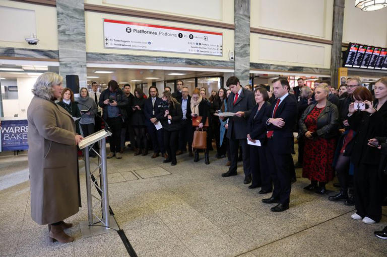 UK transport secretary issues update on £445m Welsh rail funding