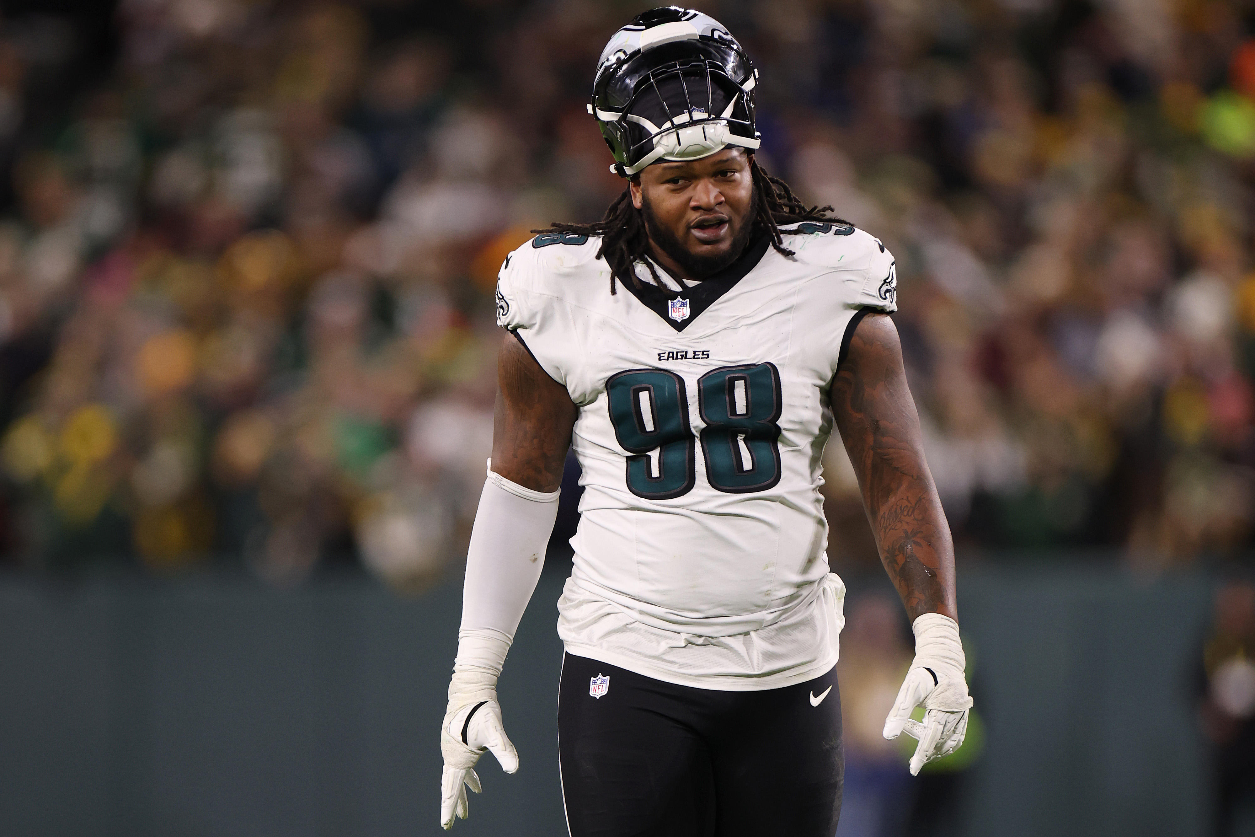 Eagles get concerning Jalen Carter injury update vs Chargers