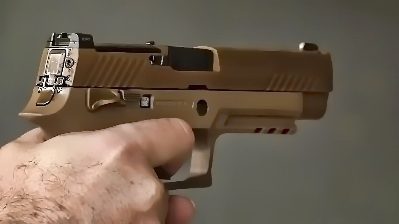 M17 pistol • The US Army's new modular handgun
