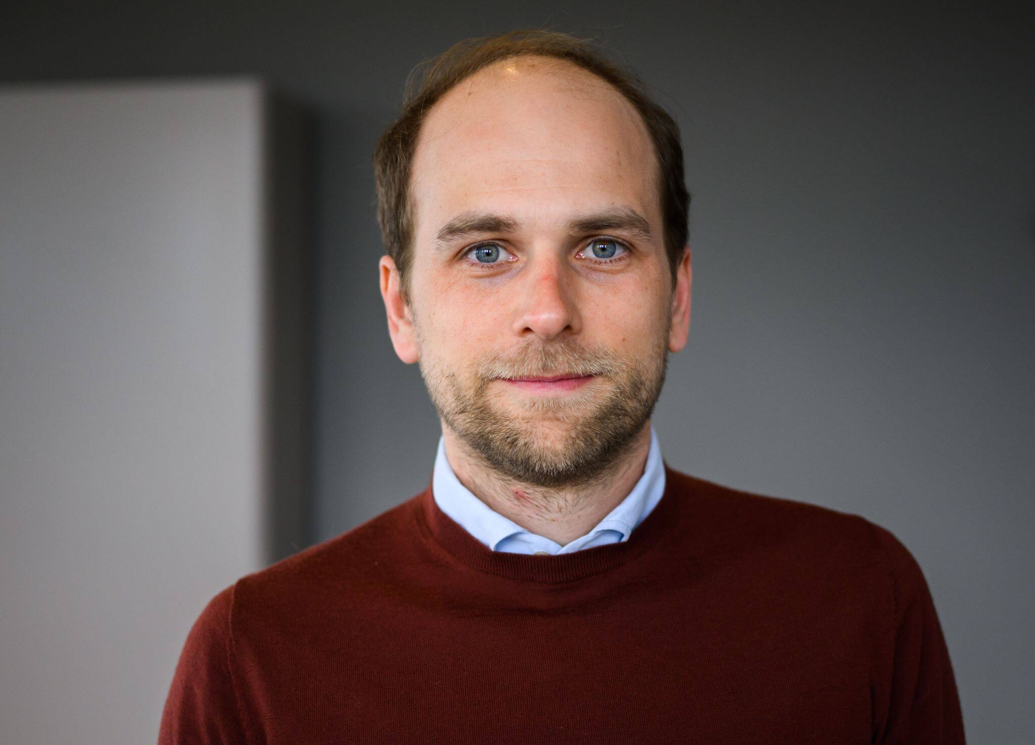 Rossmann kritisiert den Umgang mit dm im Streit um AfD