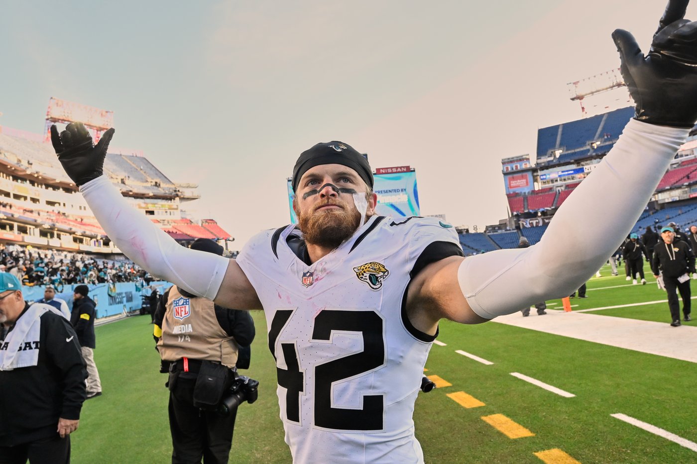 Colts and Jaguars, both 8-4, meet with the AFC South lead at stake