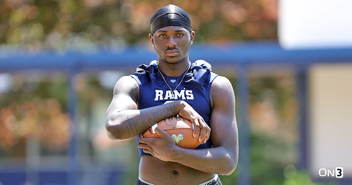 Oregon signs No. 1 TE Kendre’ Harrison