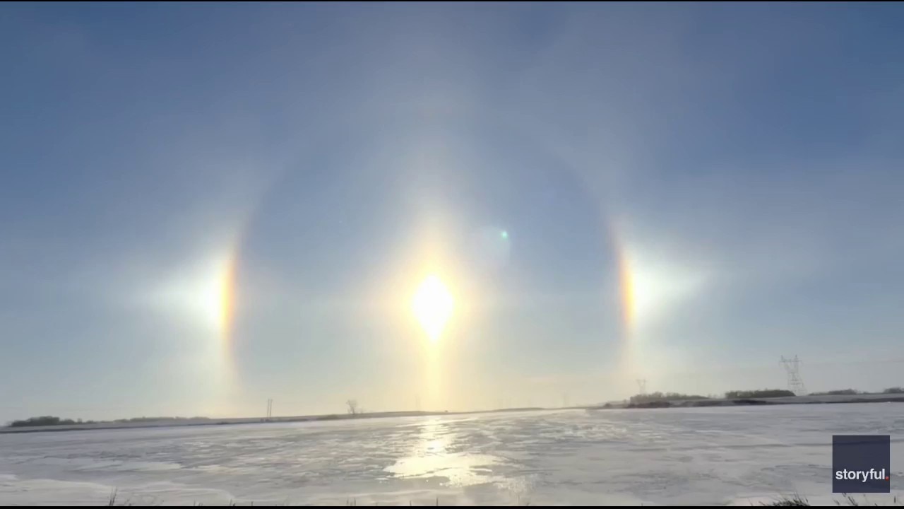 A stunning double optical effect unfolds in Minnesota