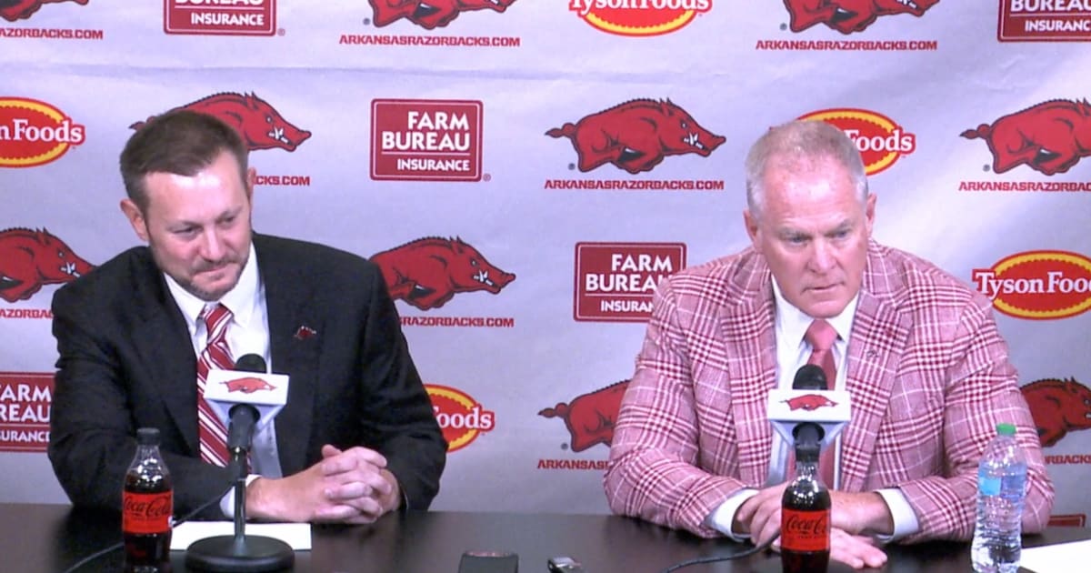 Watch: Arkansas head football coach Ryan Silverfield introductory press ...