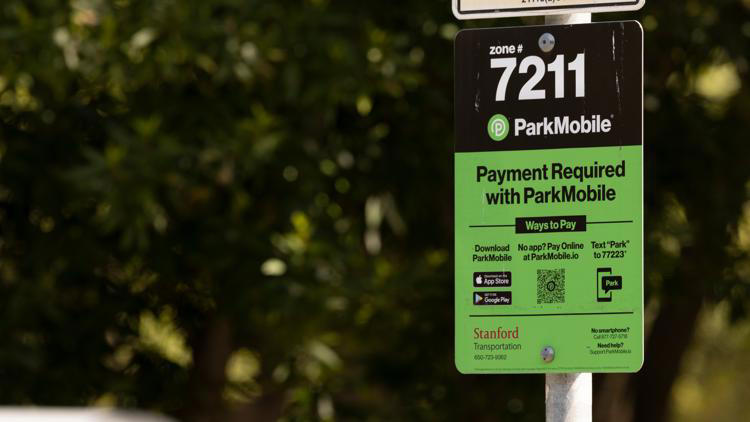 Scam alert: Pinellas County deputies issue warning about fake QR codes ...