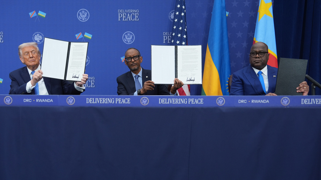 Trump praises Congo and Rwanda as they sign US-mediated peace deal