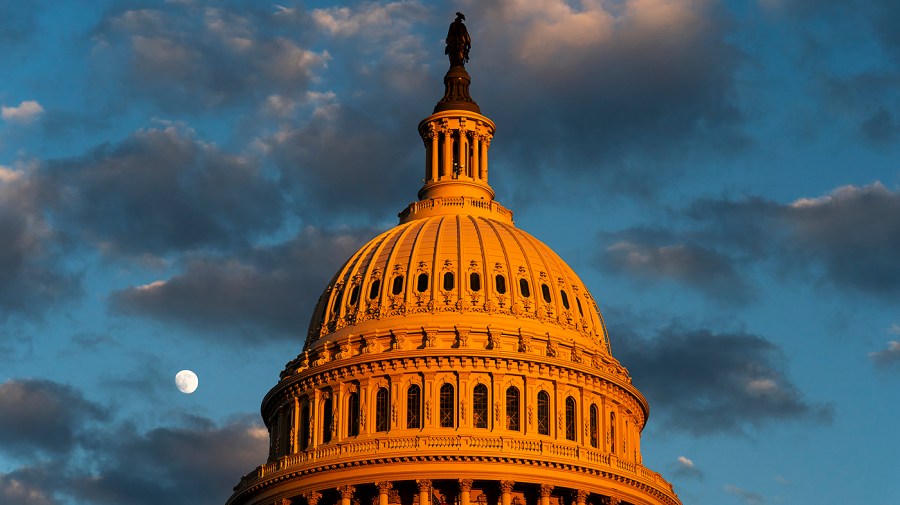 Young Americans increasingly say US on wrong track: Poll