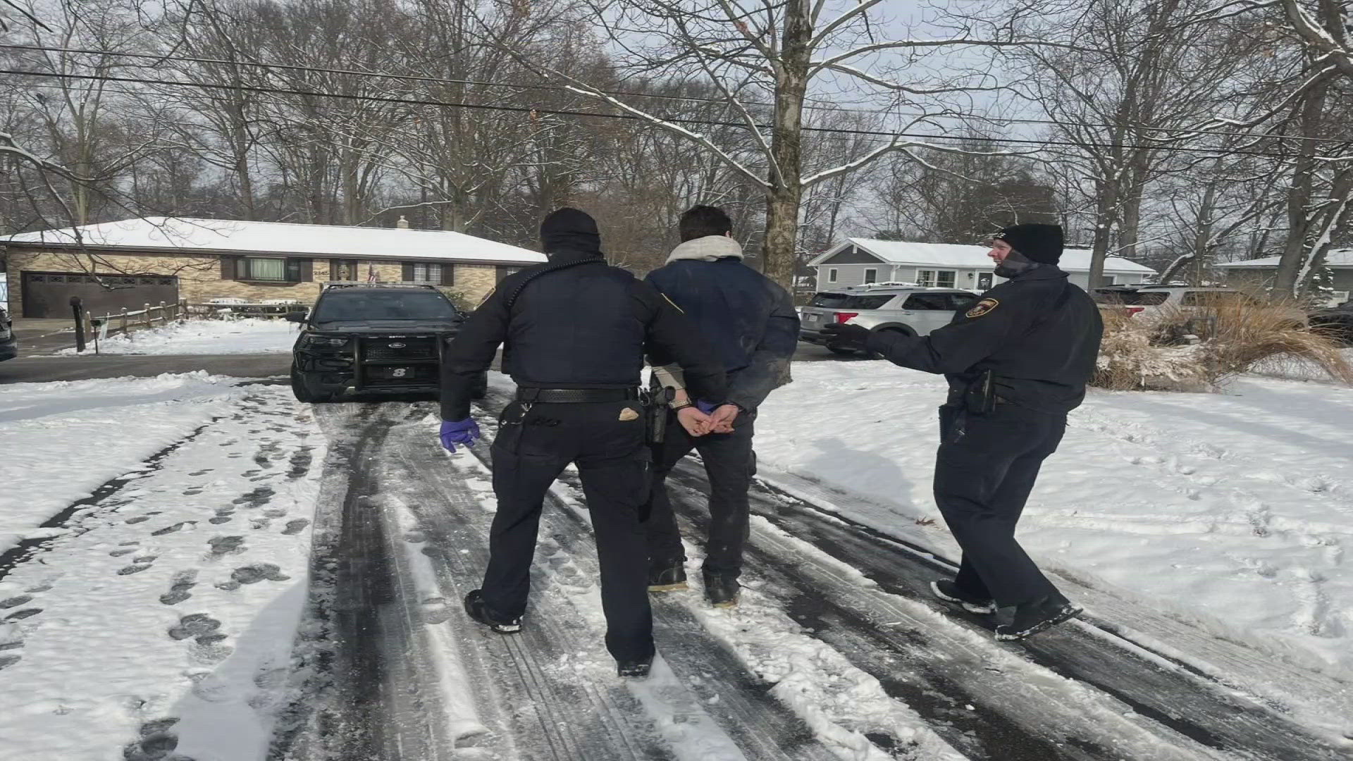 Stow police: Officer injured during chase involving suspect wanted on ...