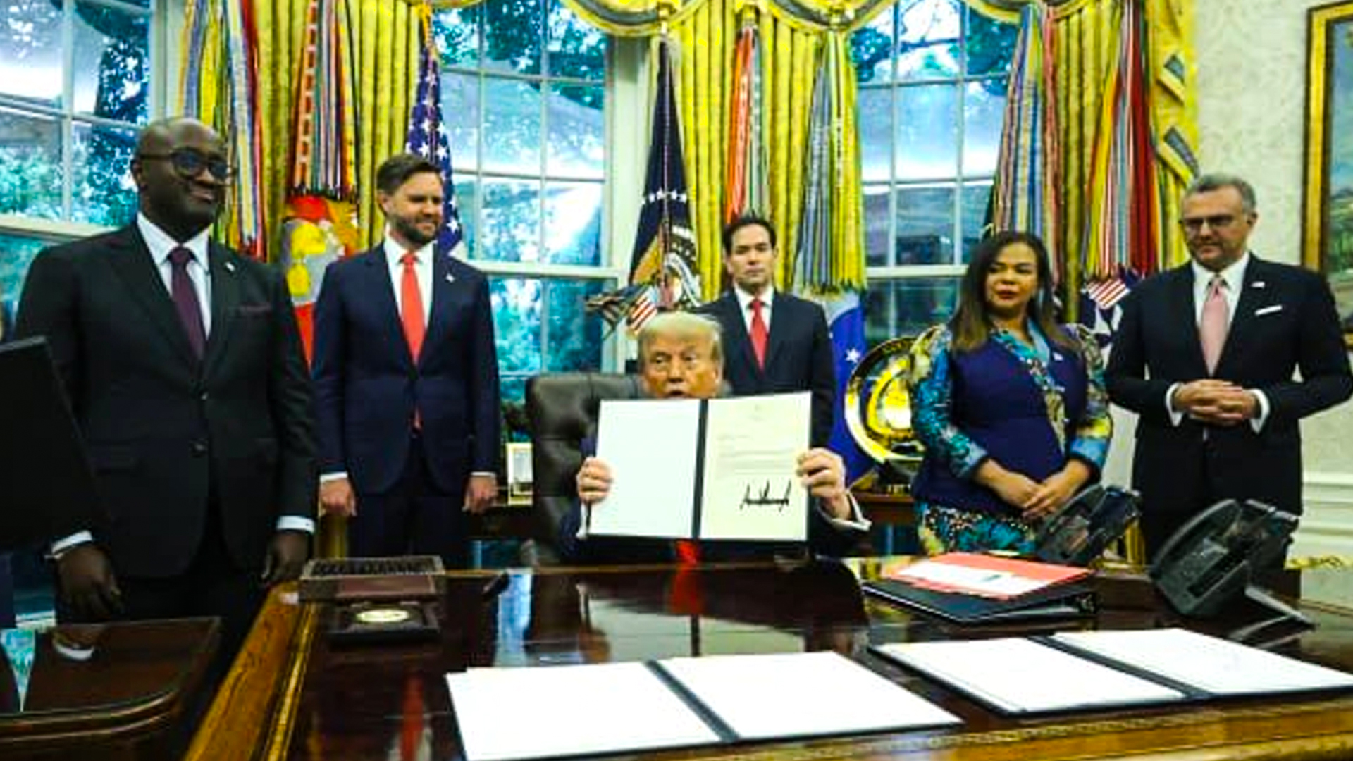 US breaking: Trump announces Rwanda-DRC peace deal live | M23 rebels ...