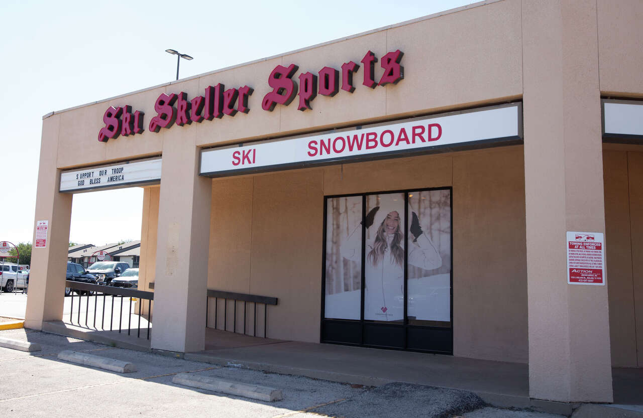Midland’s Ski Skeller Sports building hits the market for $2.5 million