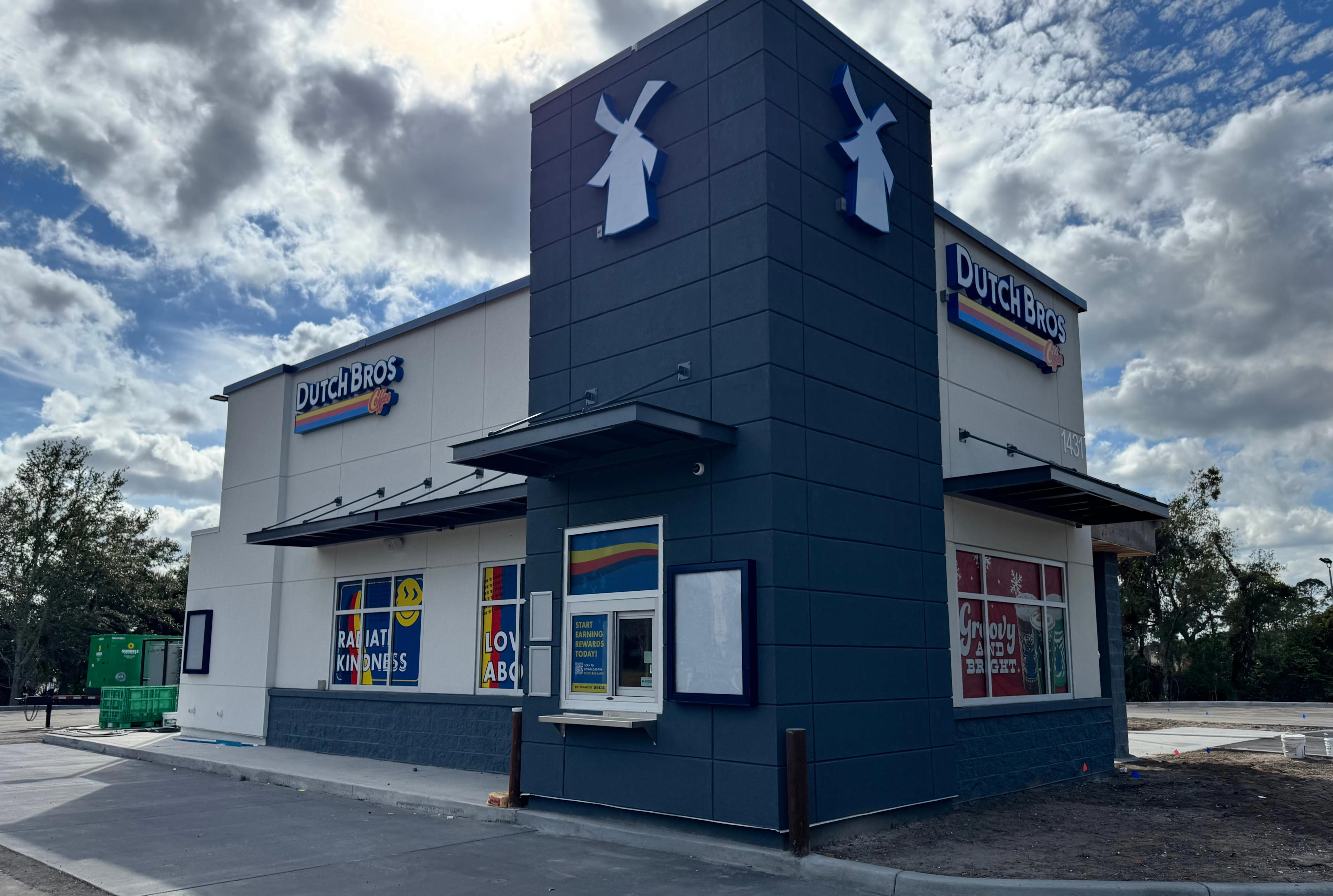Dutch Bros to open 2 new Florida locations. See where