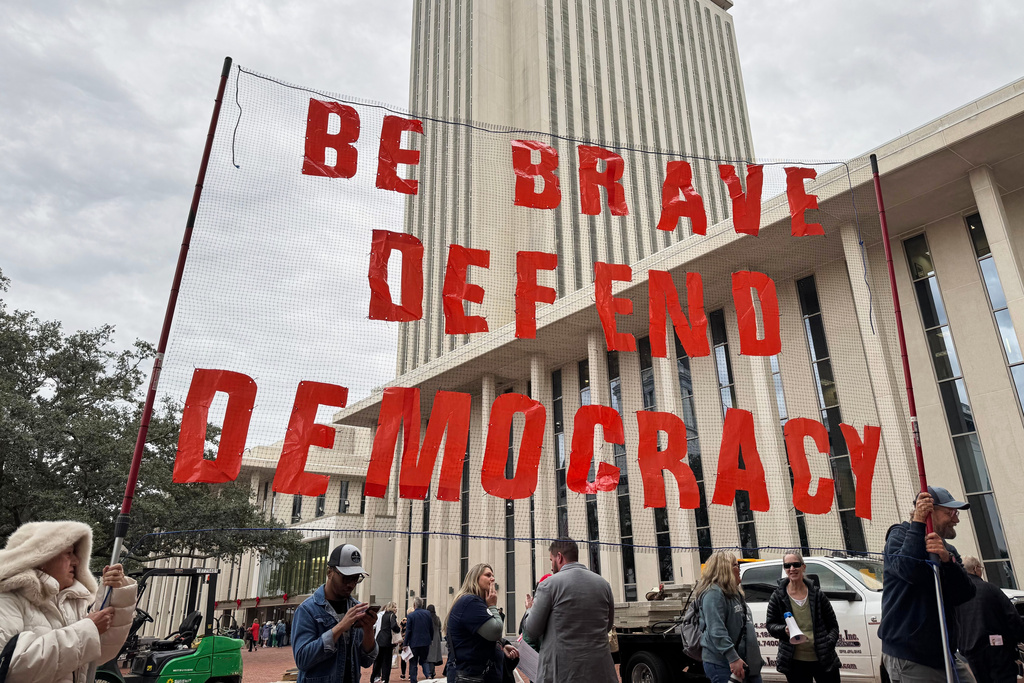 Florida starts redistricting talks in a growing battle for House ...