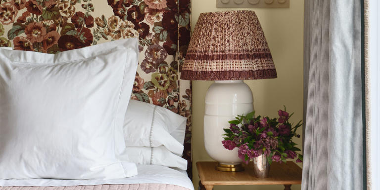 The "two-foot rule" is the simple organizing trick that experts swear ...