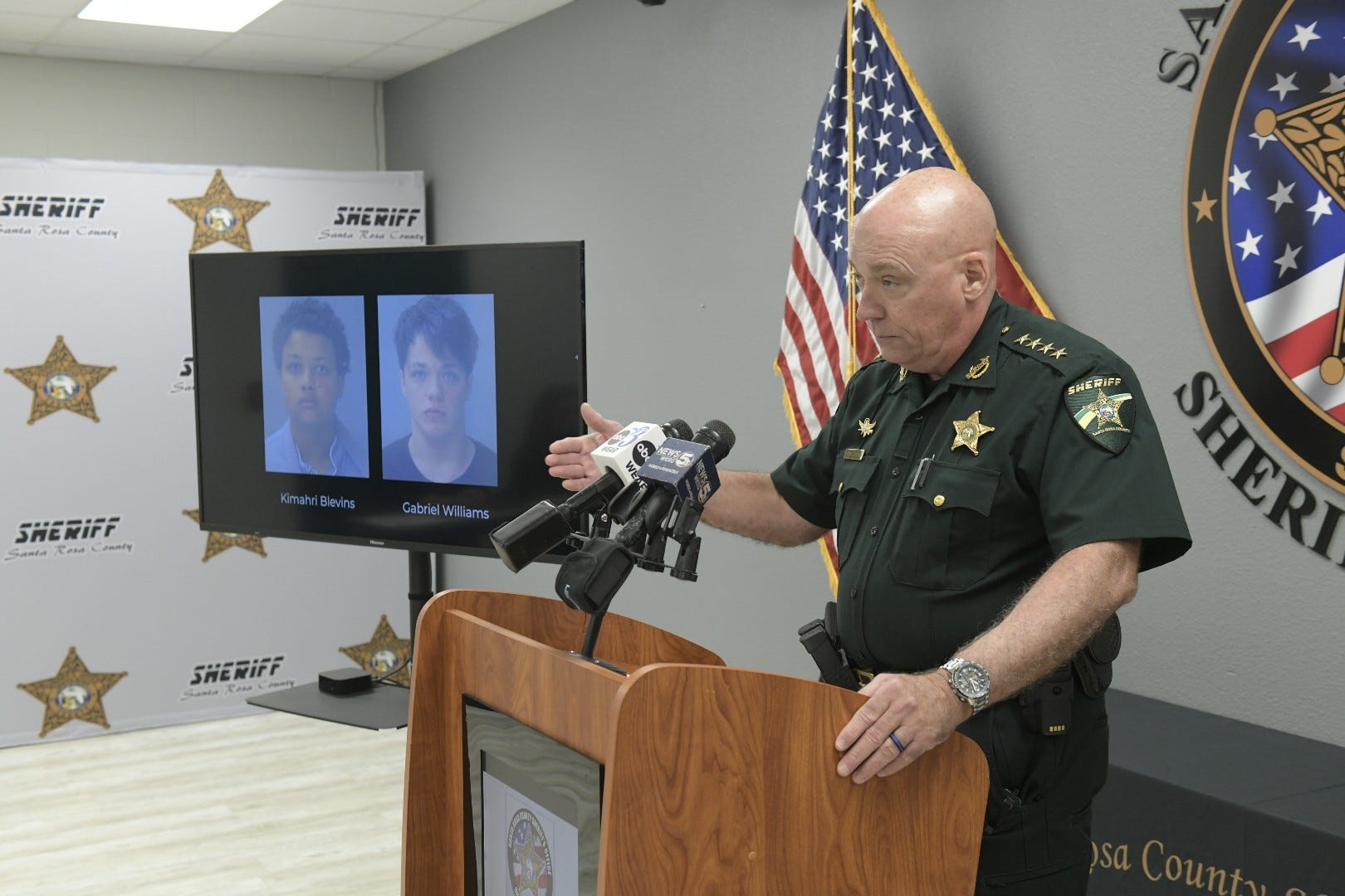 Teens charged with shooting 14-year-old and burning her body in Pace