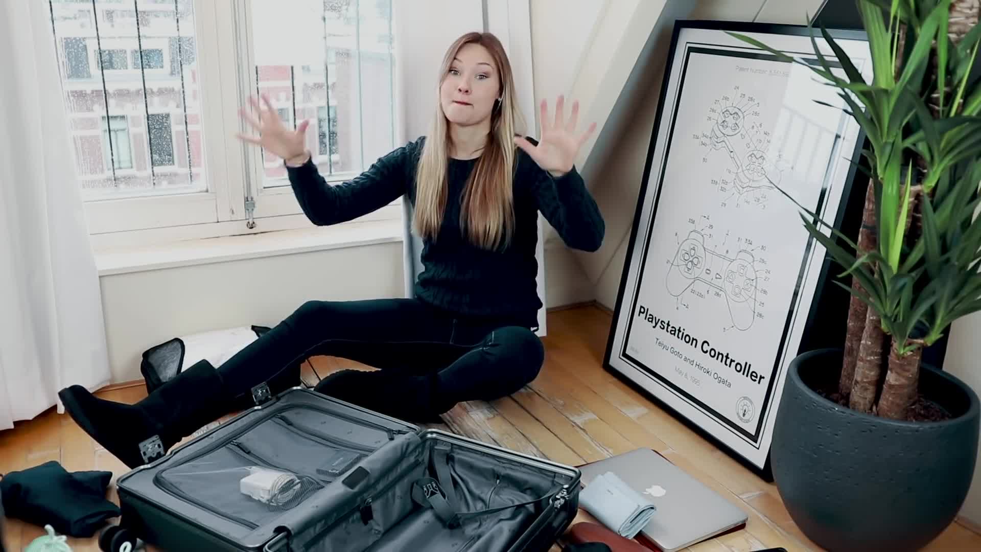 How an airline pilot packs for a weekend trip