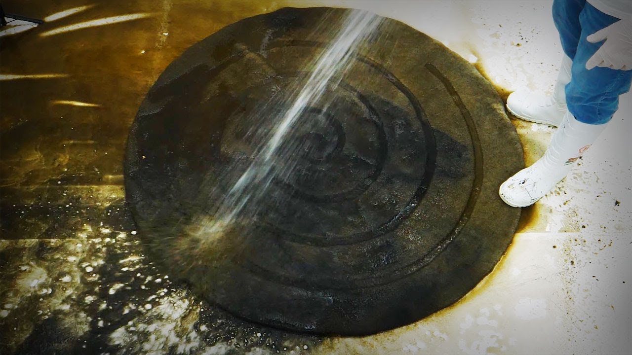 This is the most satisfying rug makeover ever!