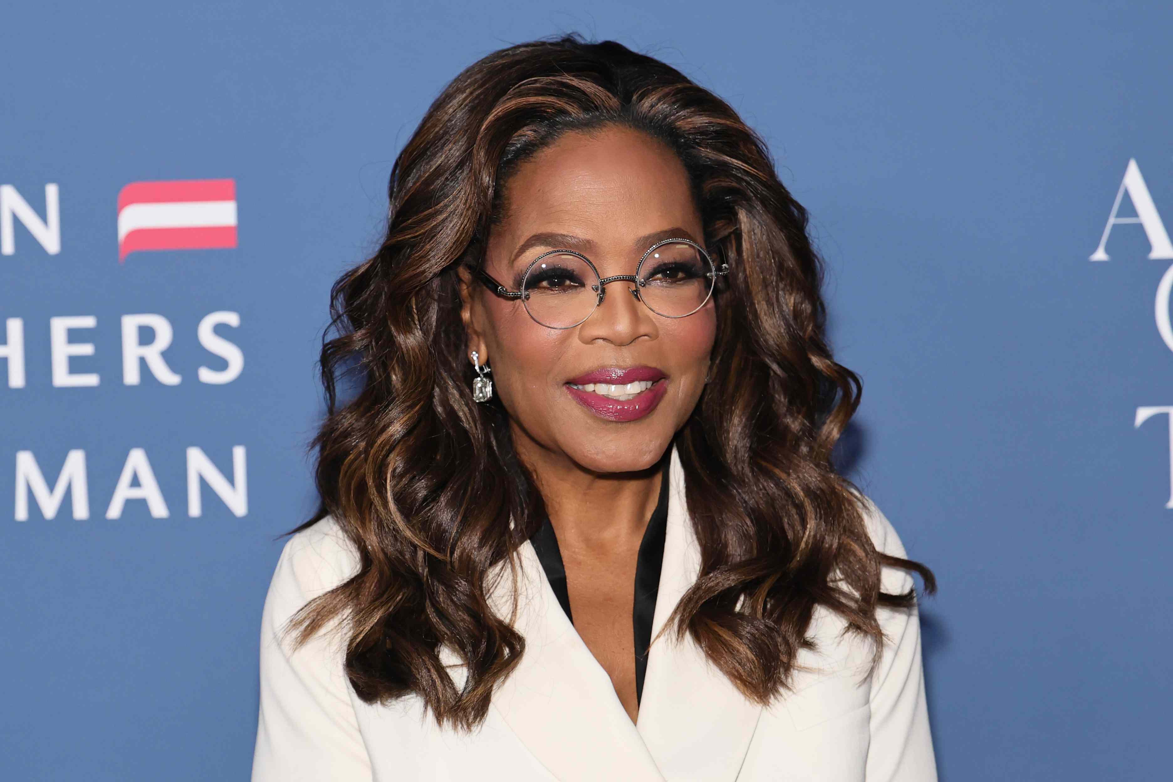 Oprah Winfrey looks like a goddess in an ethereal sheer boho dress with ...