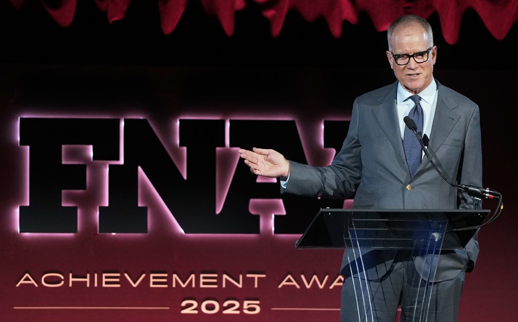 Pete Nordstrom pays tribute to late father and brother as he accepts ...