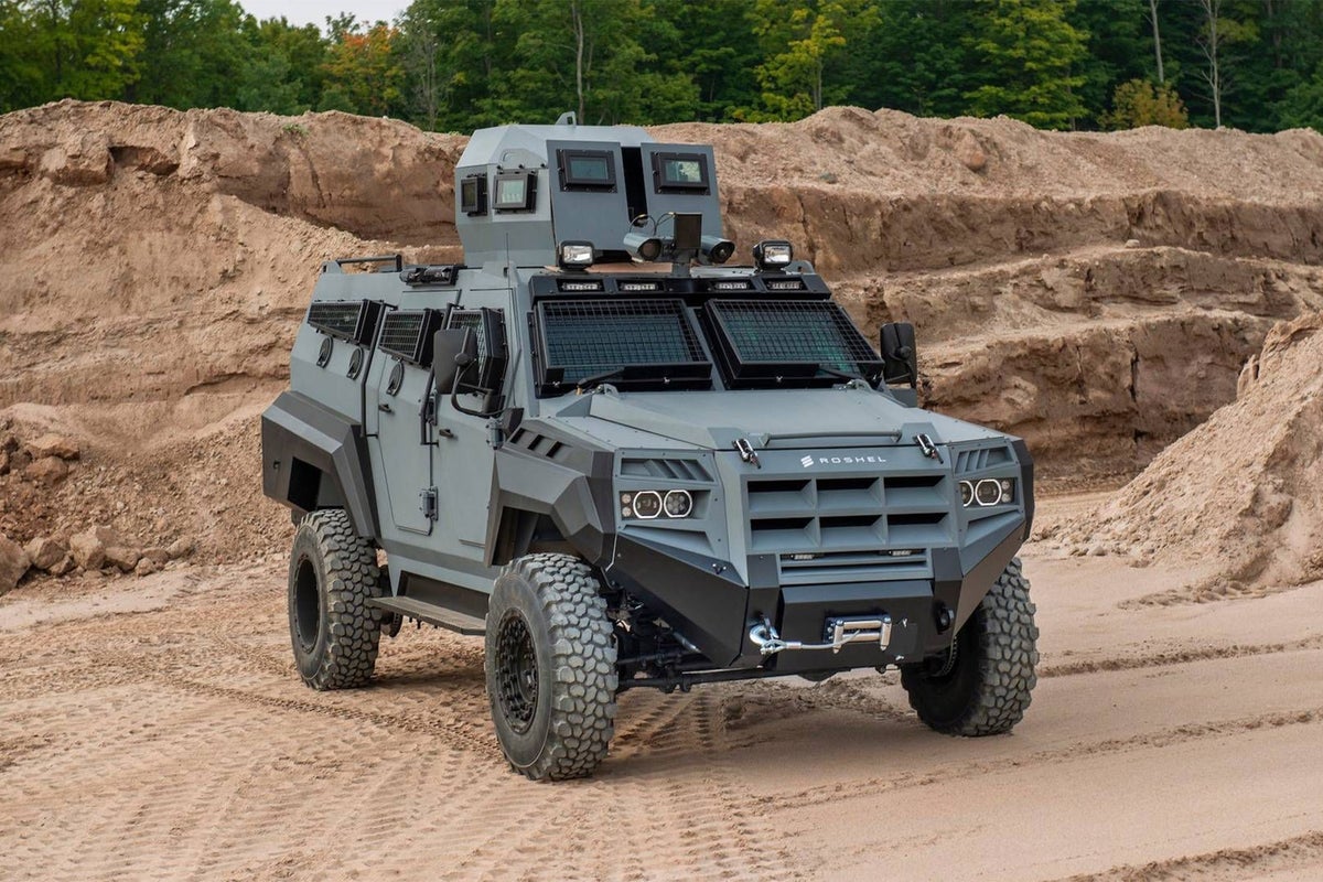 Canadian legislators call for halt to ICE armored vehicle sale