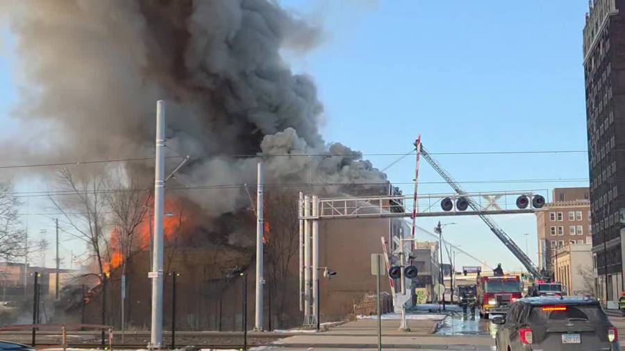 Massive East St. Louis fire began at abandoned building: Officials