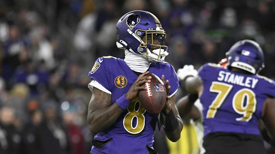 Ravens' Lamar Jackson suddenly misses practice before Steelers game
