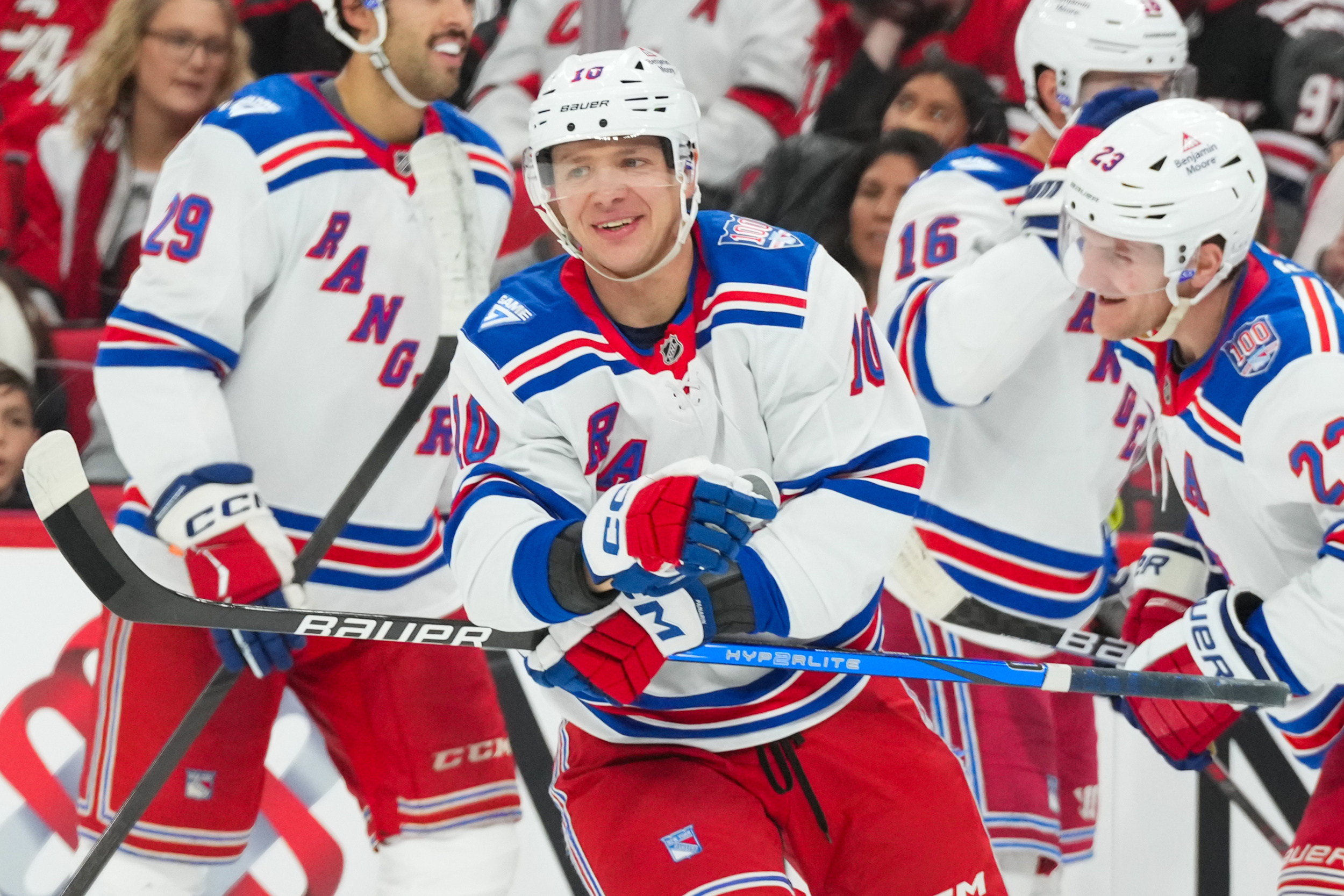 Panarin’s future & latest NHL trade buzz: Canadiens, Oilers, Rangers