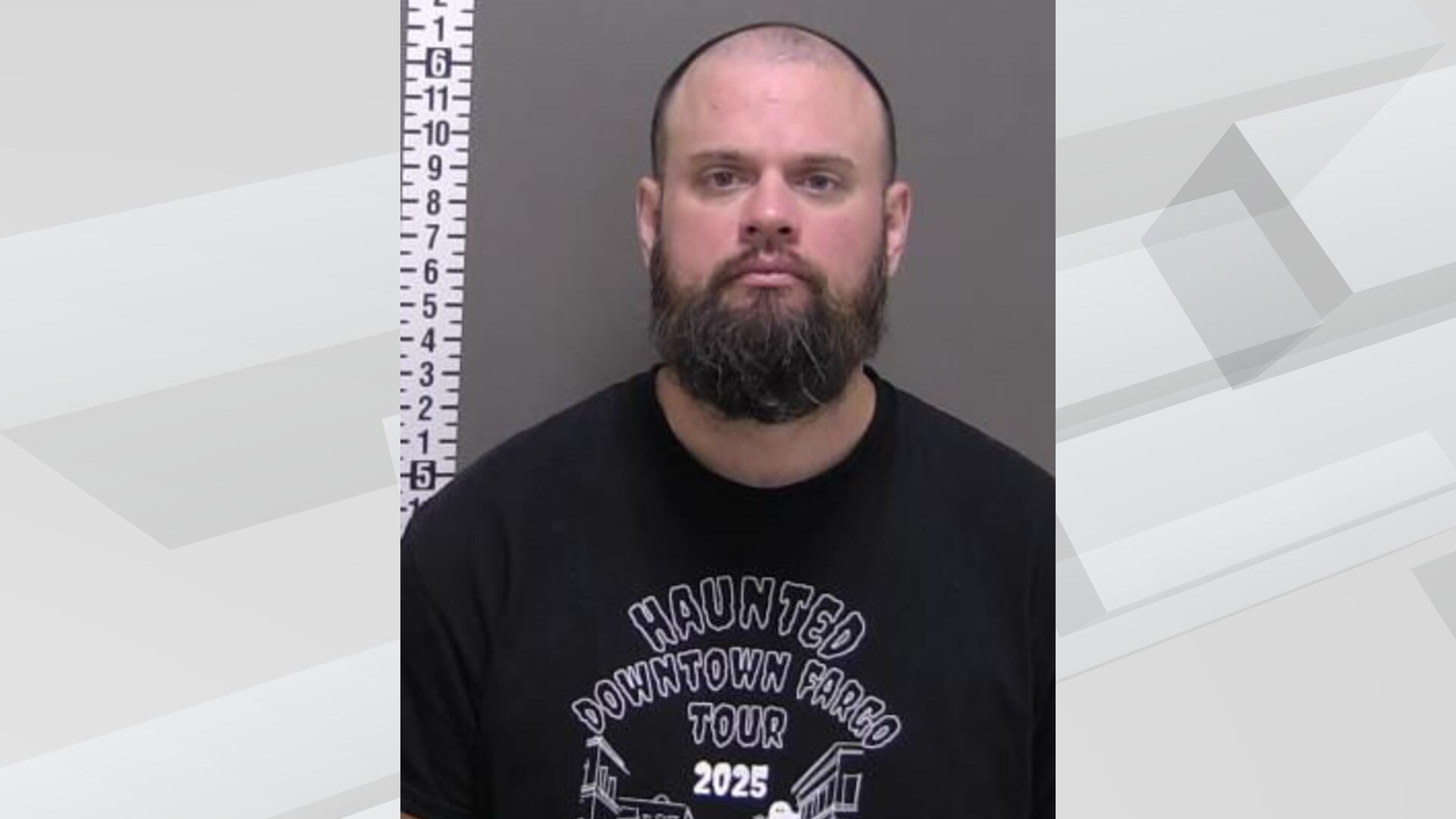 Fargo man charged with corruption of minor involving runaway juvenile