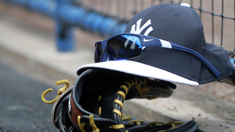 Yankees reliever Paul Blackburn gives up a record-breaking White Sox ...