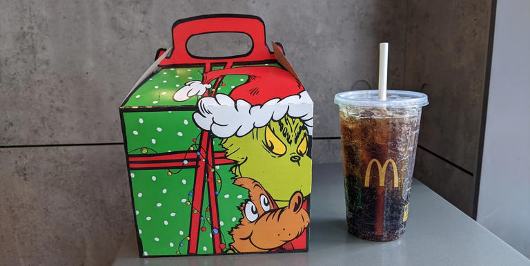 I tried McDonald’s Grinch meal and the fries nearly took me out
