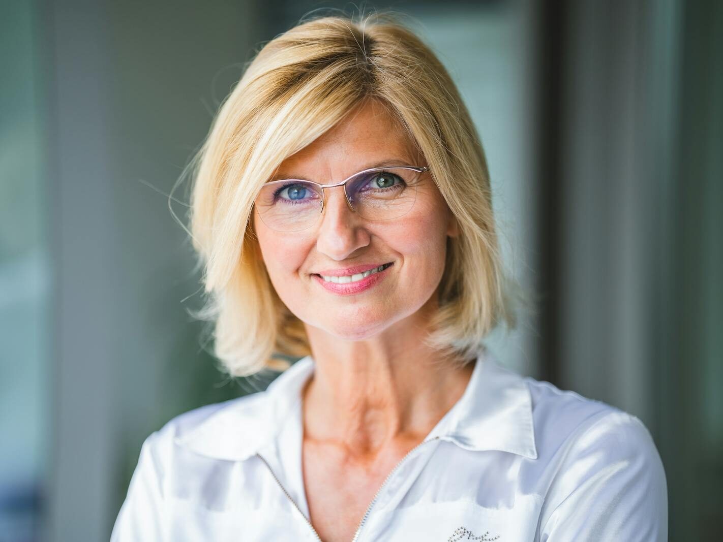 15 things emotionally intelligent people notice that others miss