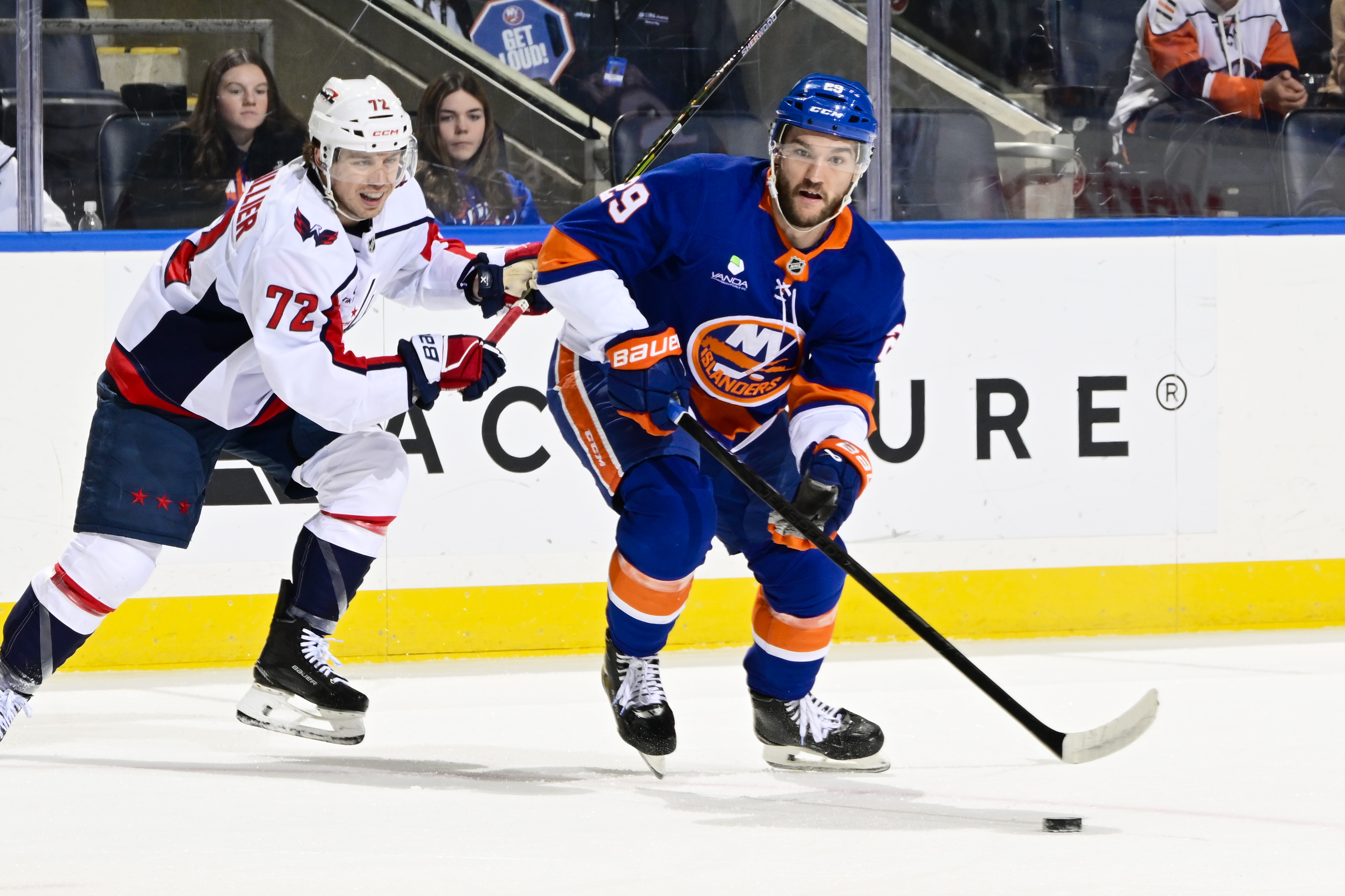 Jonathan Drouin scratched with lower-body injury in taxing Islanders ...
