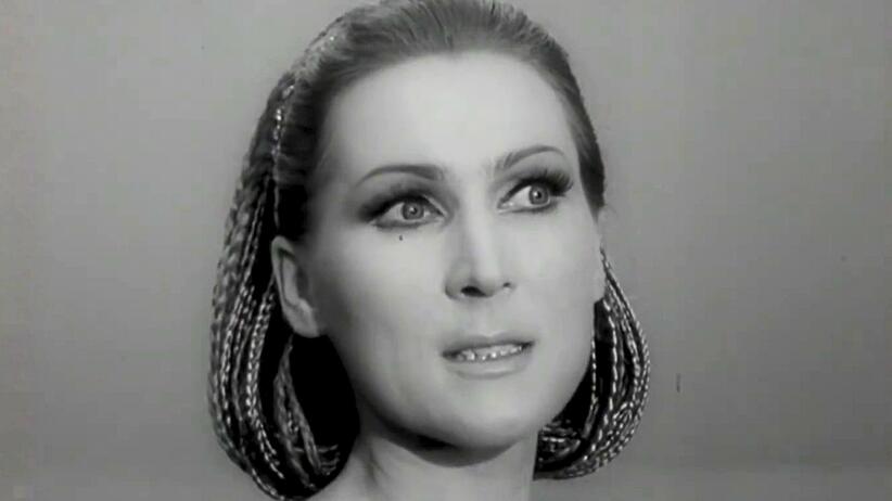 Irena Santor milczała na ten temat 50 lat. To odnaleźli w archiwach