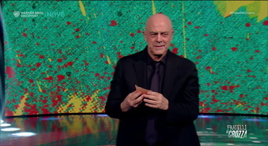 Maurizio Crozza compie 66 anni. Le imitazioni, la chiamata di ...