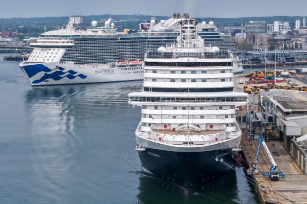 Drivers warned of delays as thousands of cruise passengers travel to ...