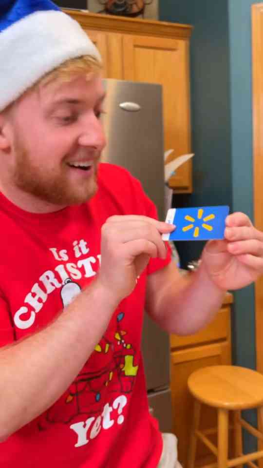 Holiday can roll challenge – test your skills and have a blast