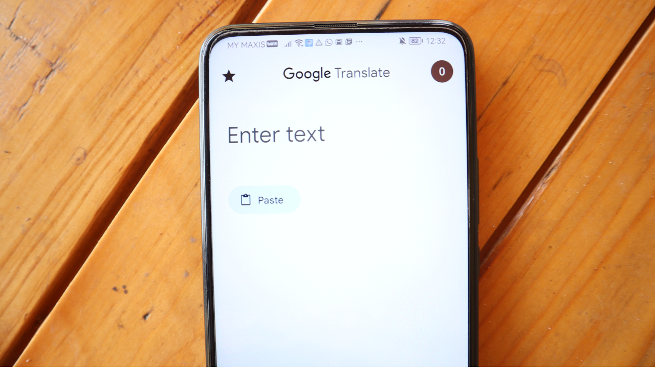 Don't speak the language? How to use Google Translate or Gemini to ...