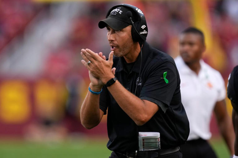 Penn State, Iowa State coach Matt Campbell have "mutual interest"