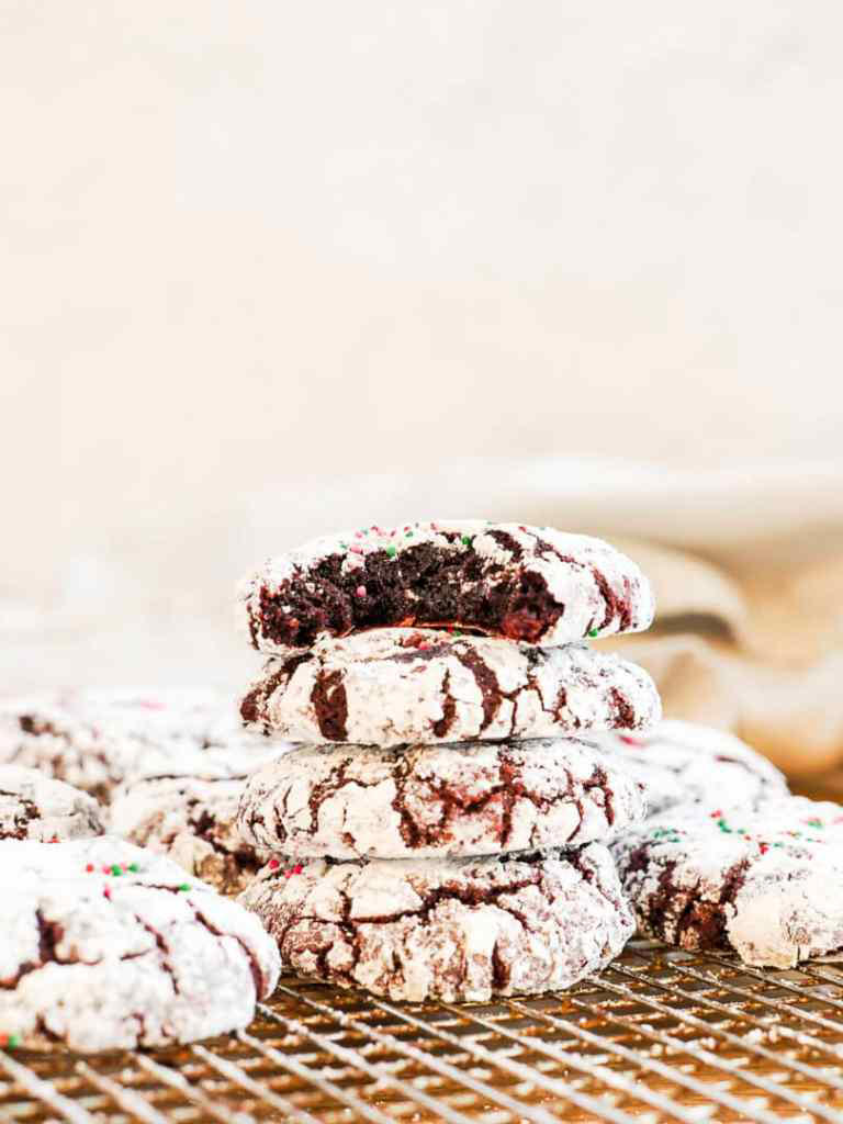 Red velvet crinkles