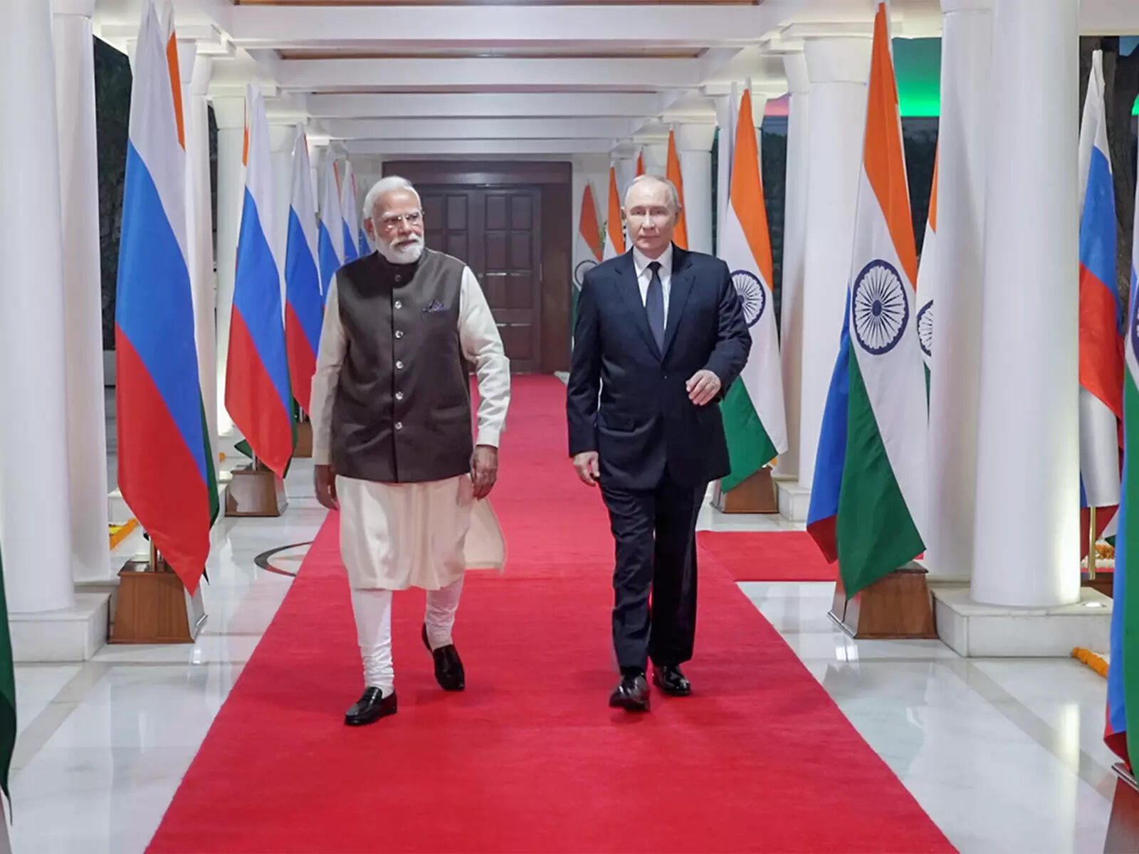 Putin says PM Modi not someone who 'succumbs' to pressure