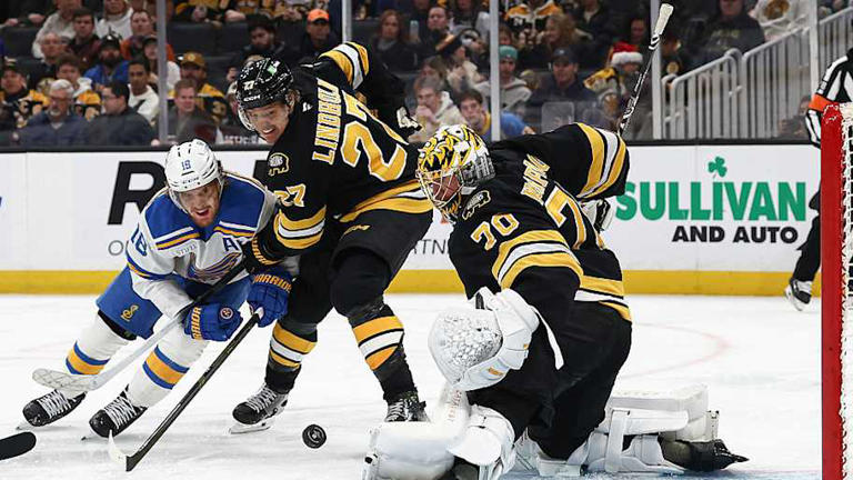 Second period onslaught powers Bruins over Jim Montgomery's Blues