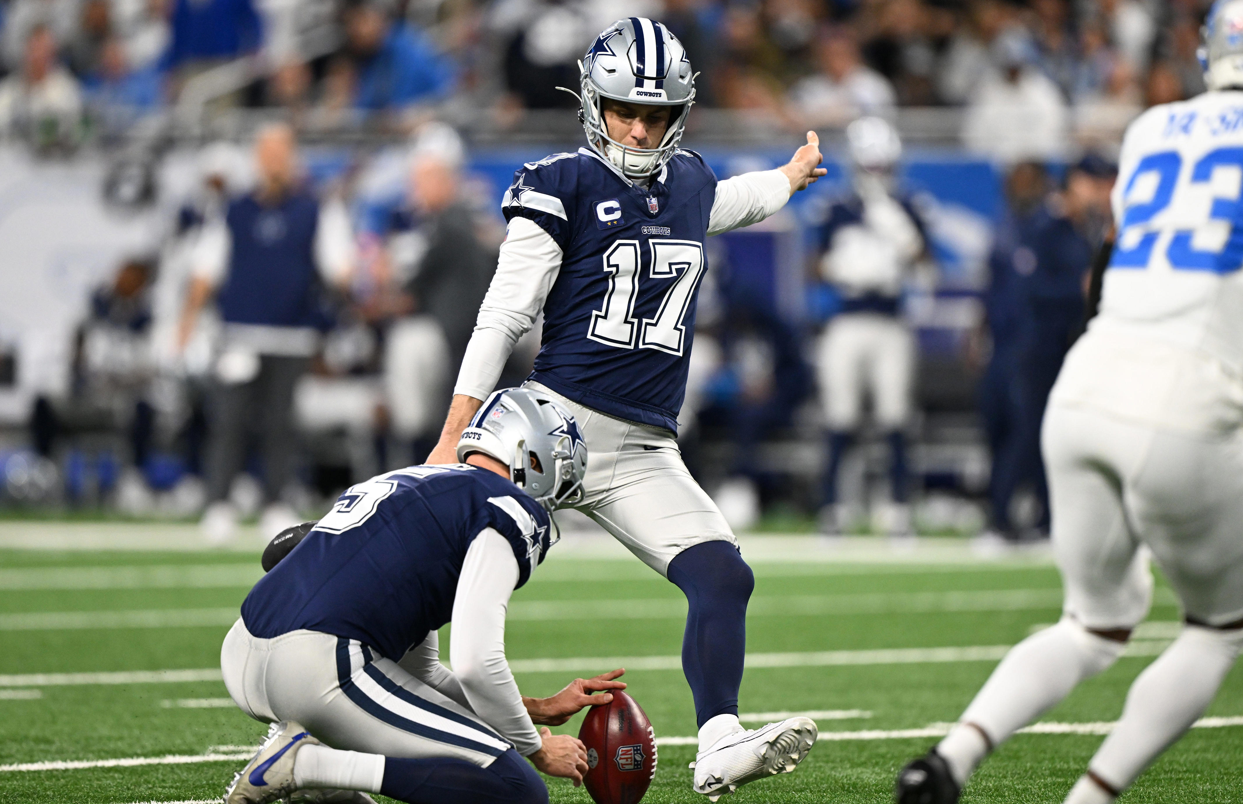 Did the Dallas Cowboys win? No, but at least their kicker is good