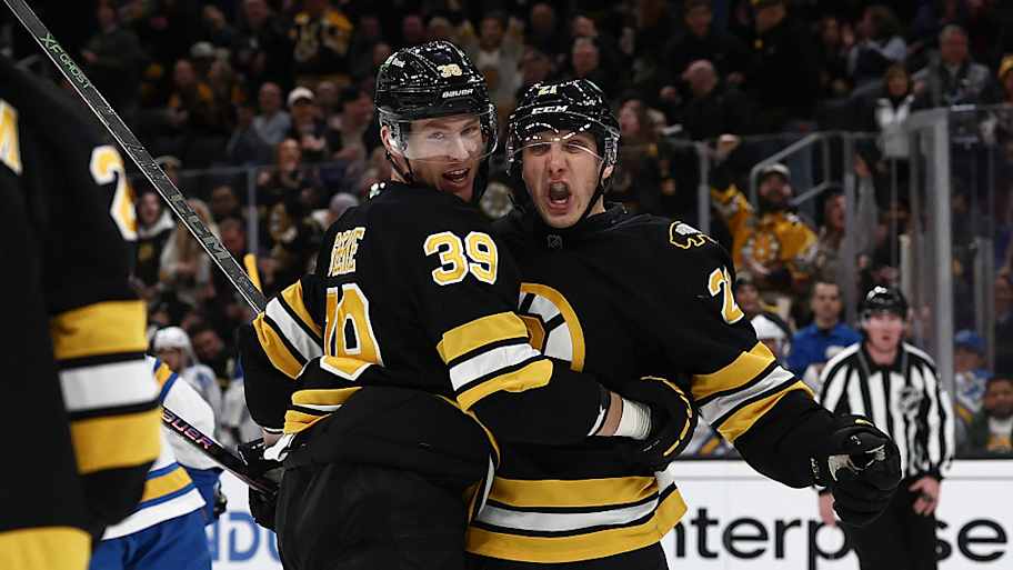 Second period onslaught powers Bruins over Jim Montgomery's Blues