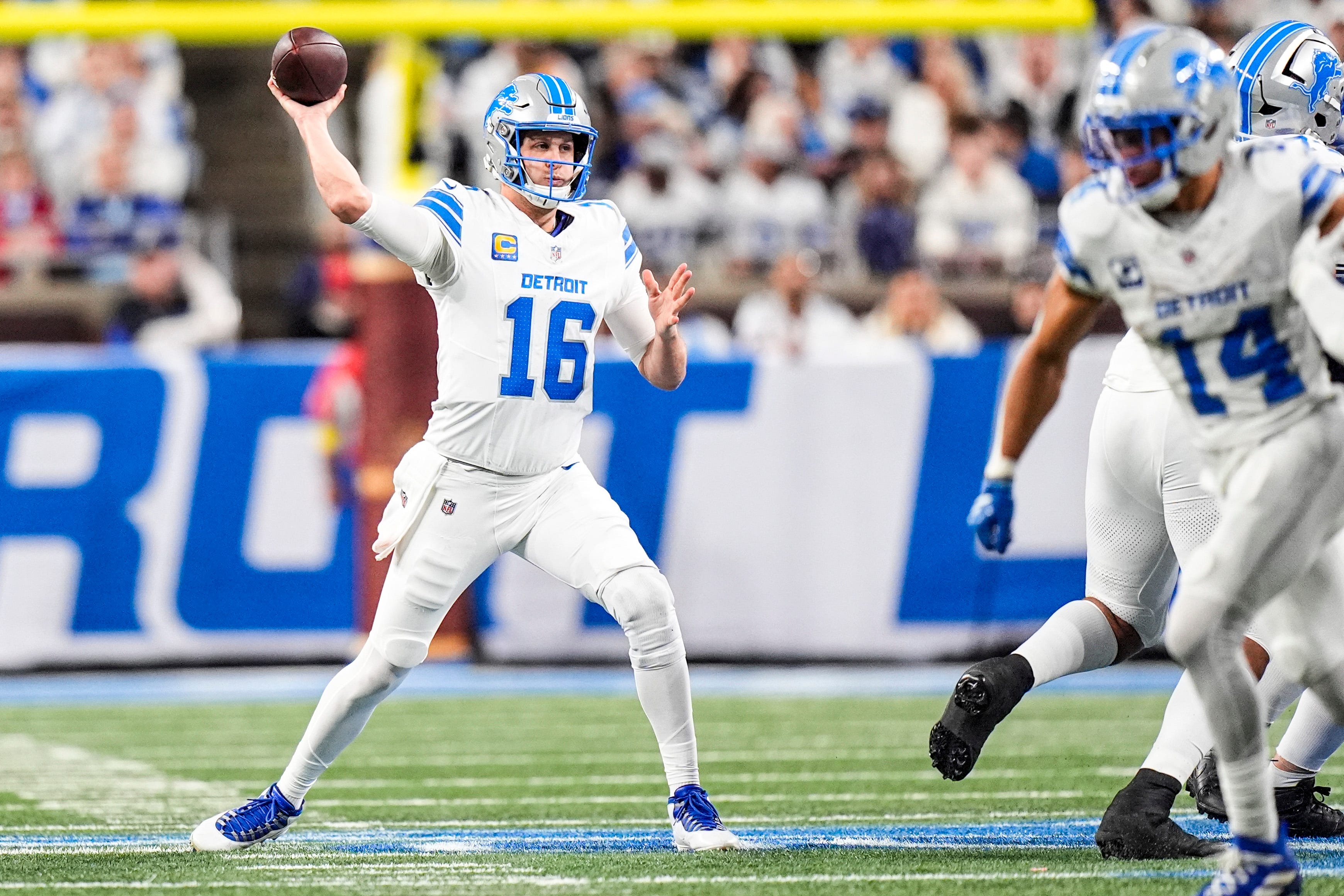 Lions vs Steelers live updates, start time, TV for NFL Week 16 game